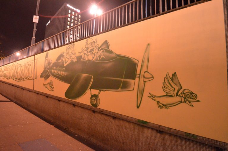 Homage to the Bristol Scroll.Reinventing the Bristol Scroll for the ...